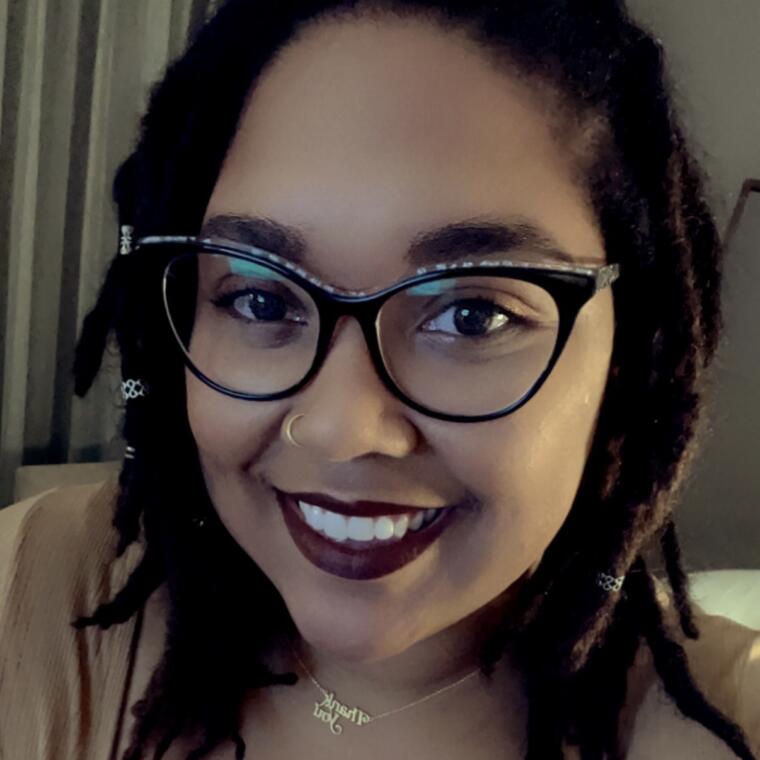 Bianca Davis - Leading Reach, Inc.